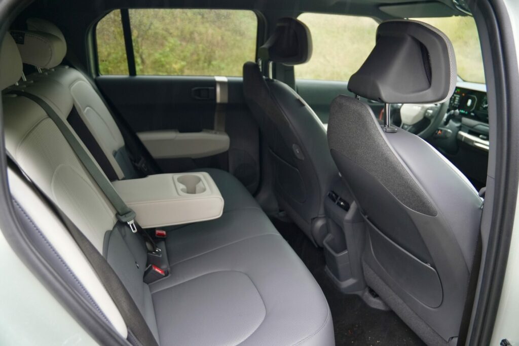 Första åkturen: Kia EV3 ger ett utmärkt första intryck - Bytbil.com